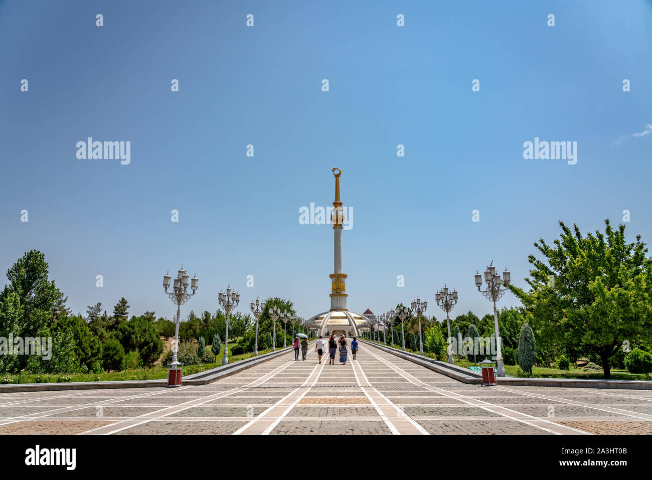 Turkmenistan Statue Central Asia High Resolution Stock Photography and ...