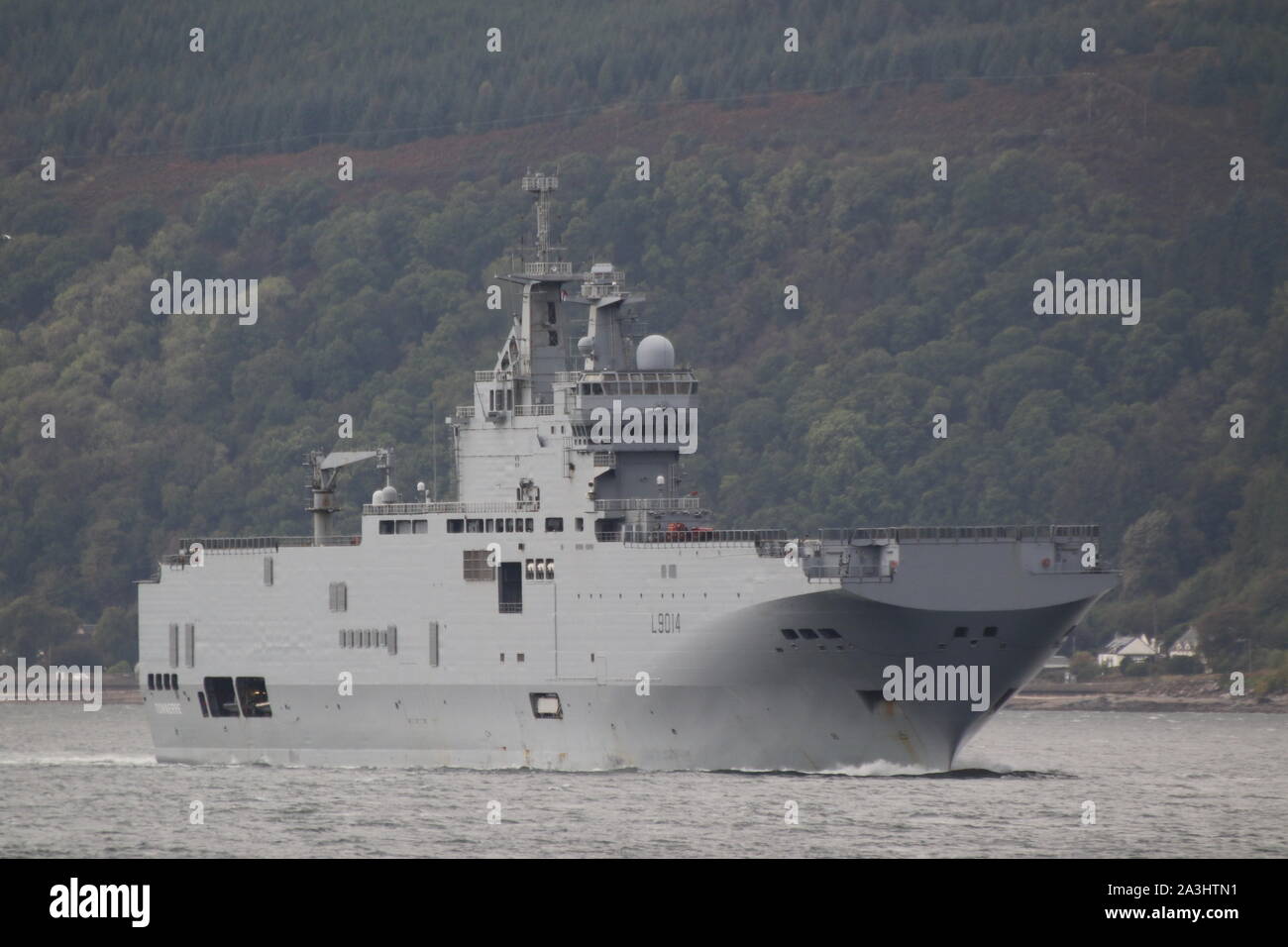 Mistral class aircraft carrier hi-res stock photography and images - Alamy