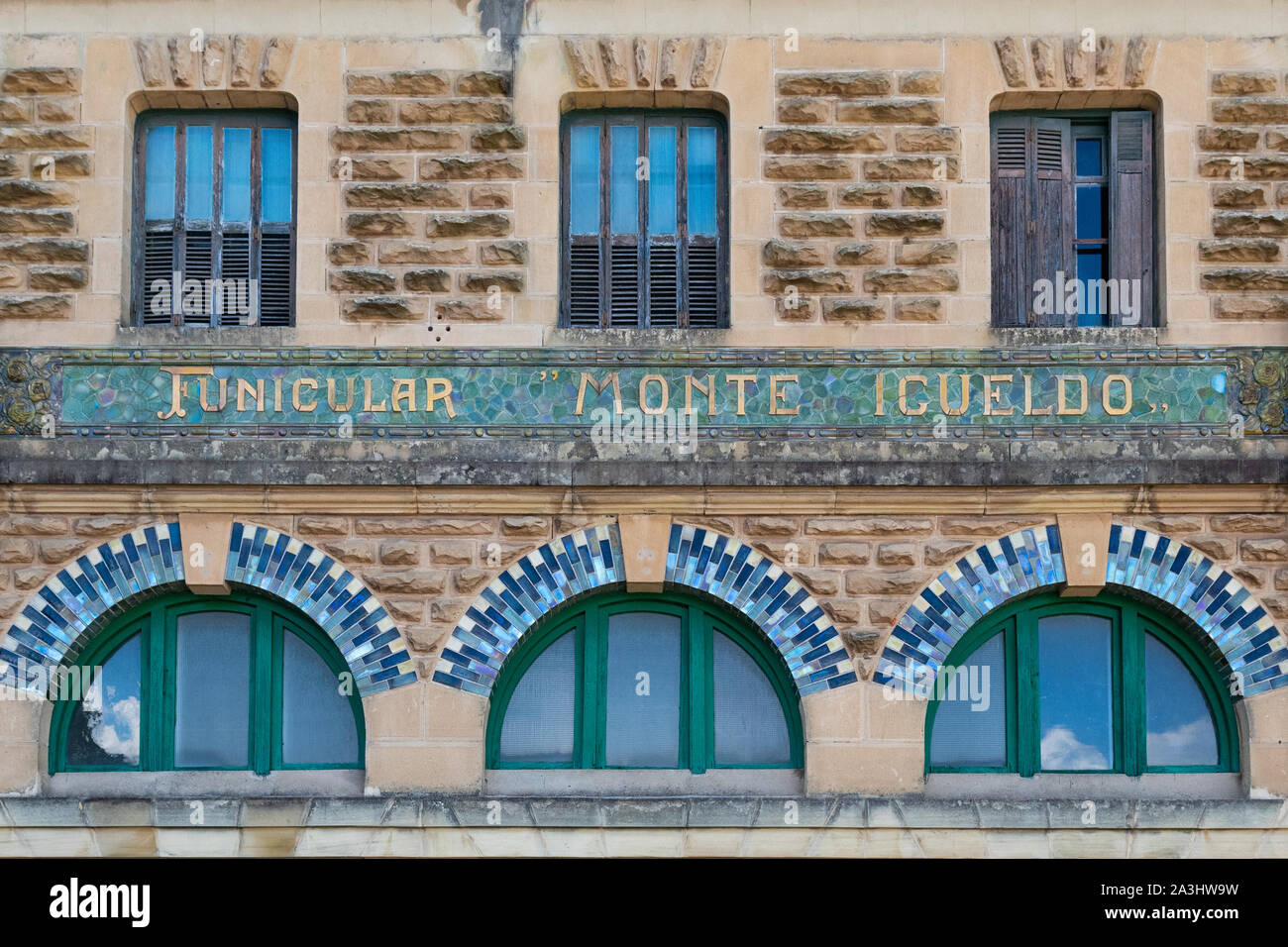 Funicular mount igueldo hi-res stock photography and images - Alamy