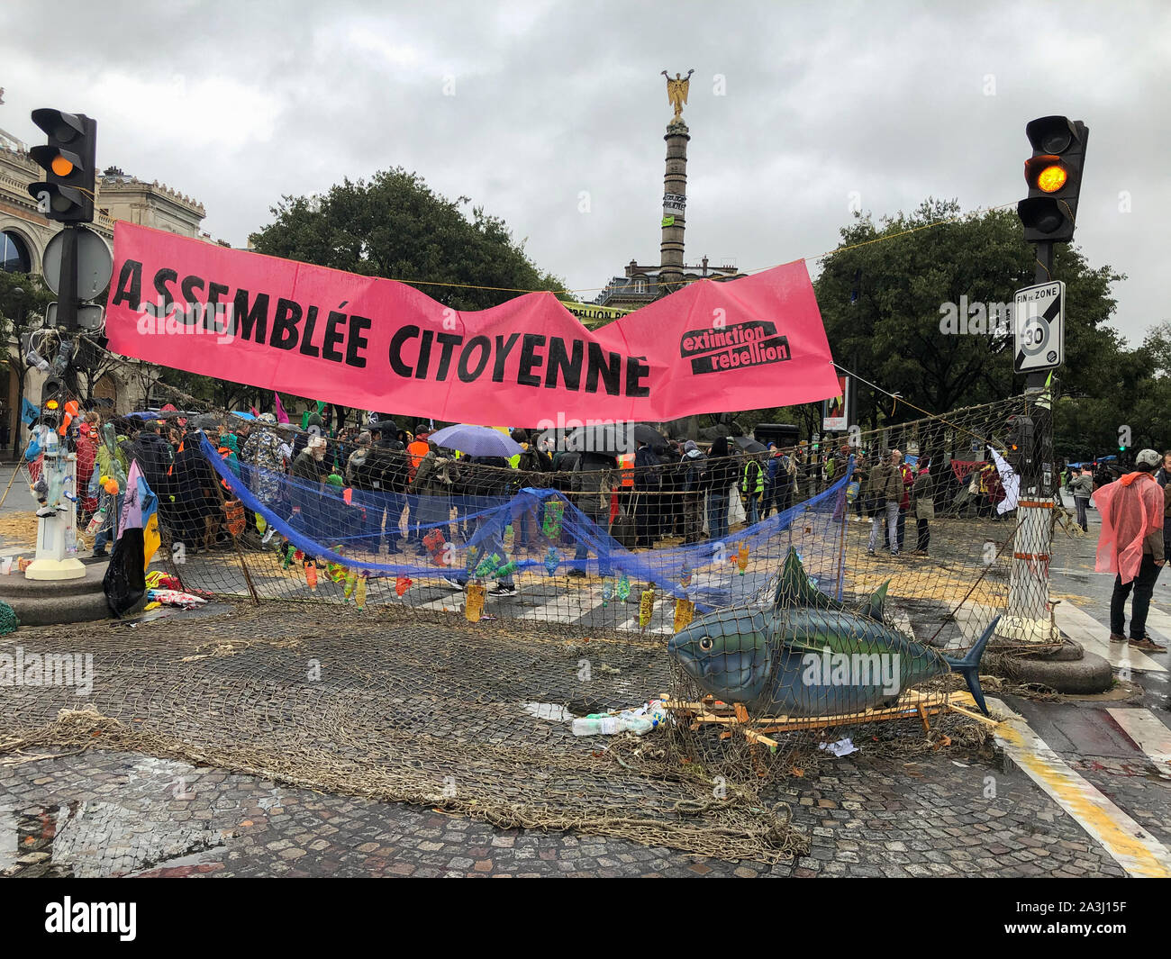 Paris, France, Environmental Demonstration, Group Closing Street at ...