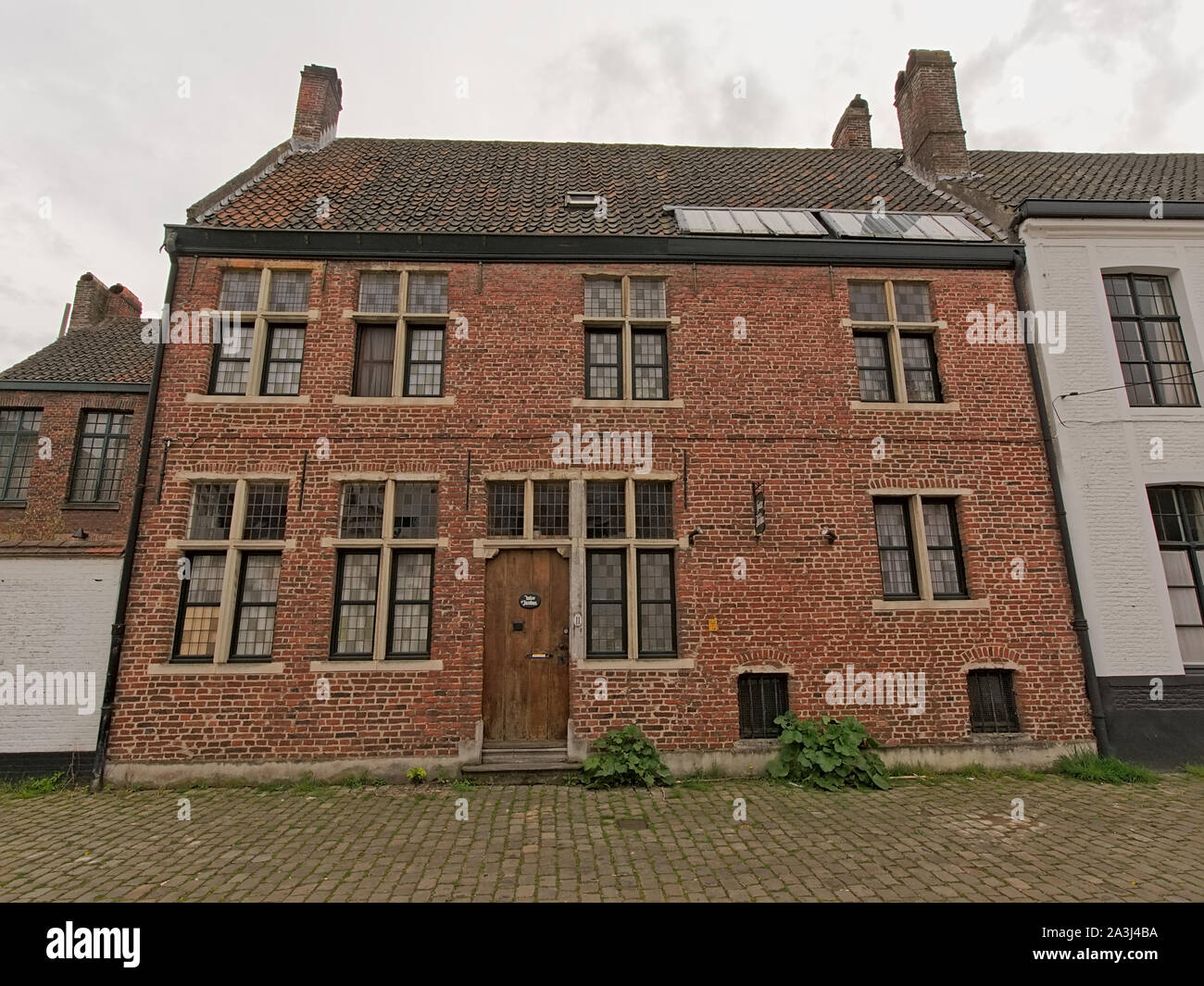 Holy corner hi-res stock photography and images - Alamy