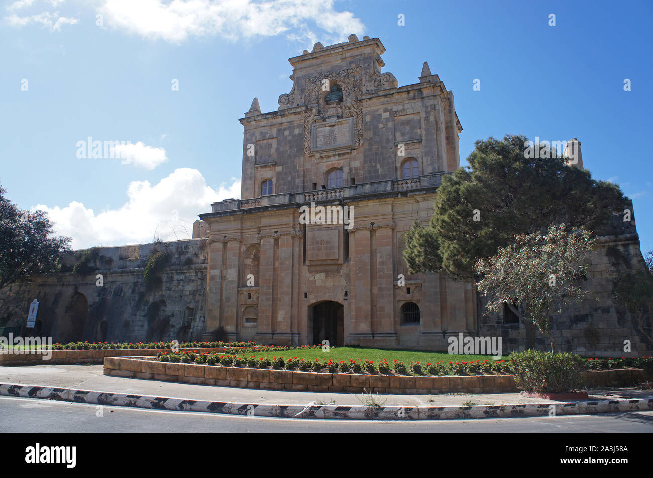 Main Gate of Cottonera Lines in Birgu and Bormla Stock Photo - Alamy