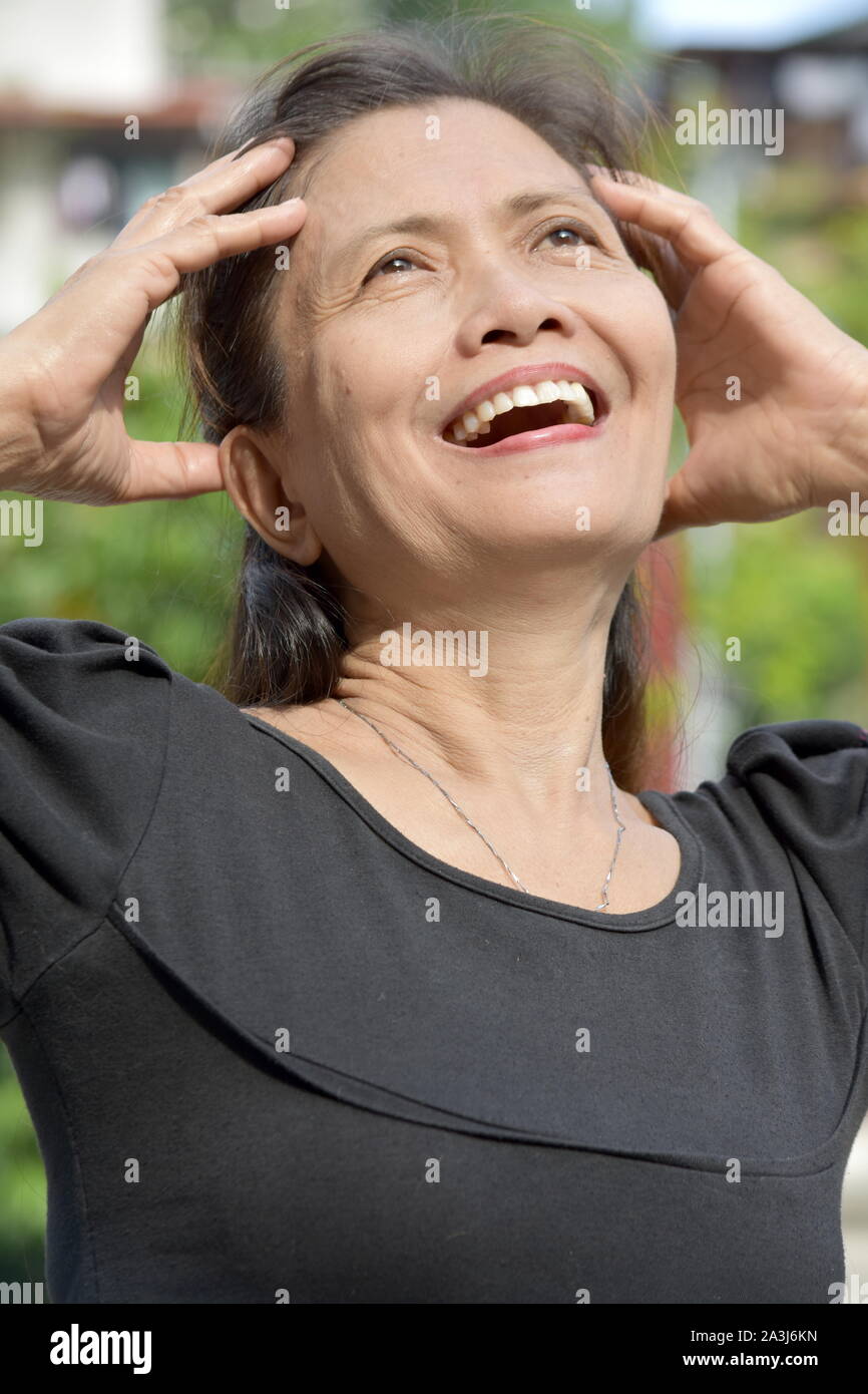 Filipina female mature hi-res stock photography and images - Alamy