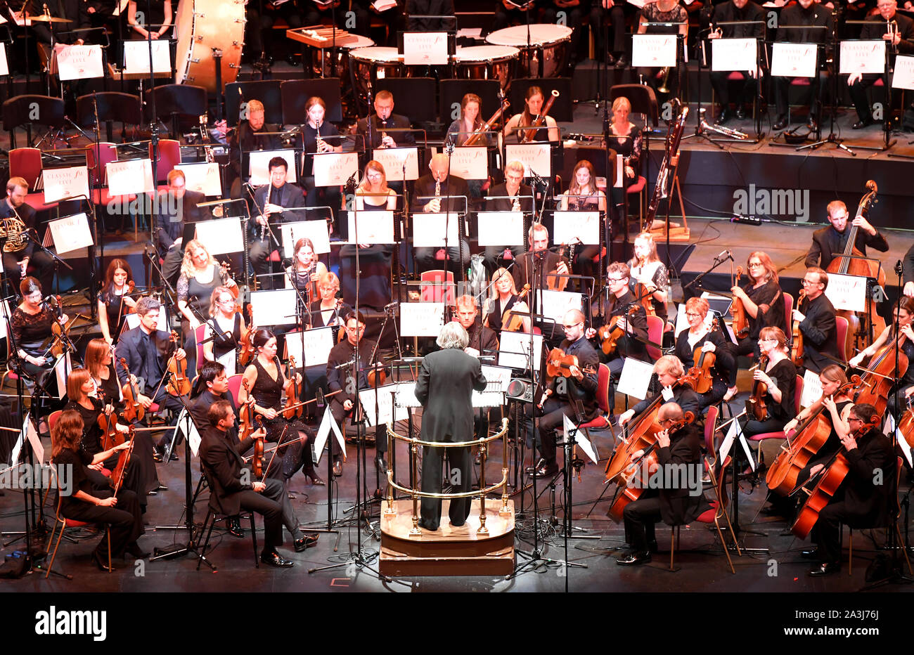 1812 overture tchaikovsky hi-res stock photography and images - Alamy