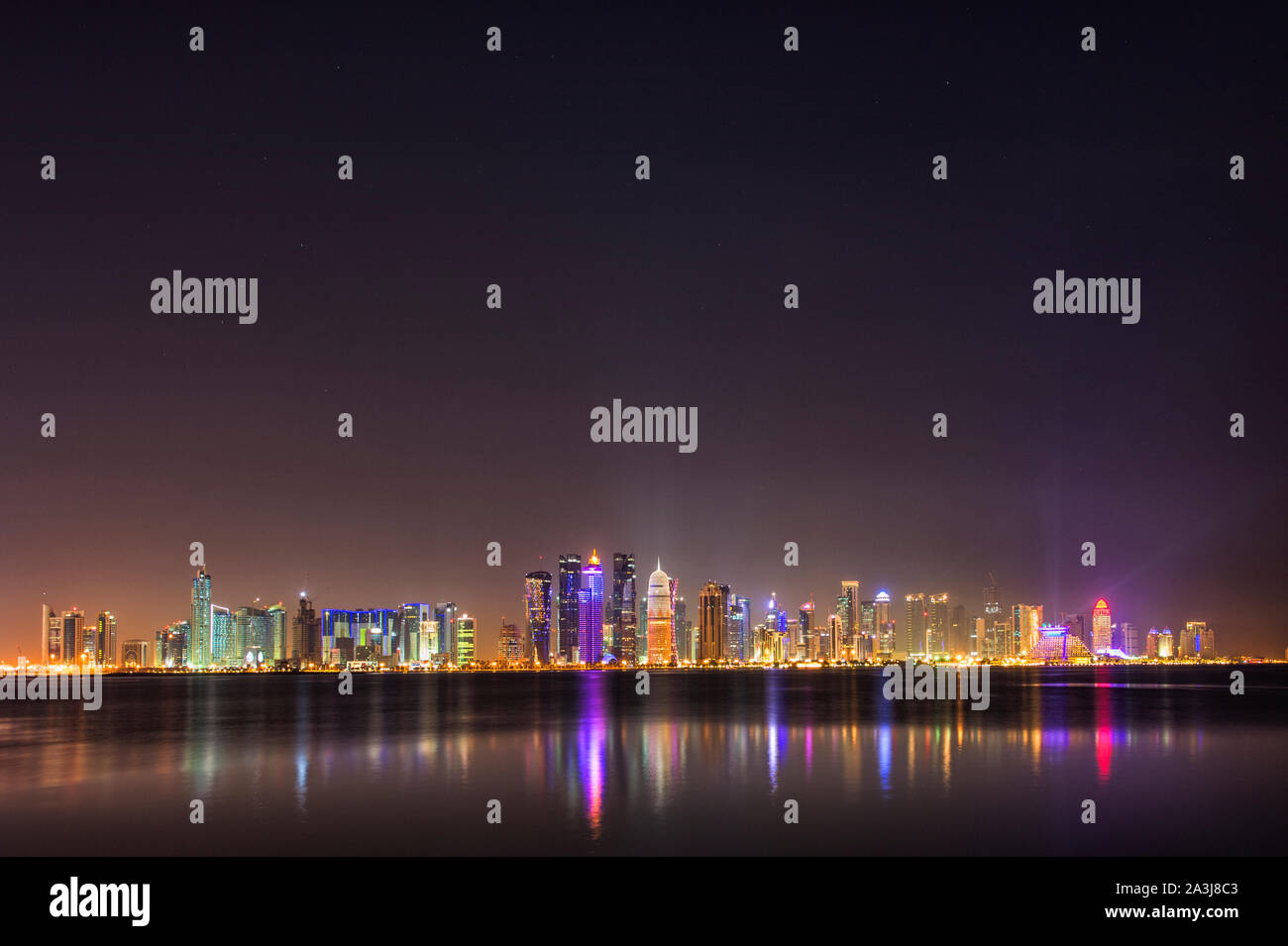 Doha skyline at night hi-res stock photography and images - Alamy