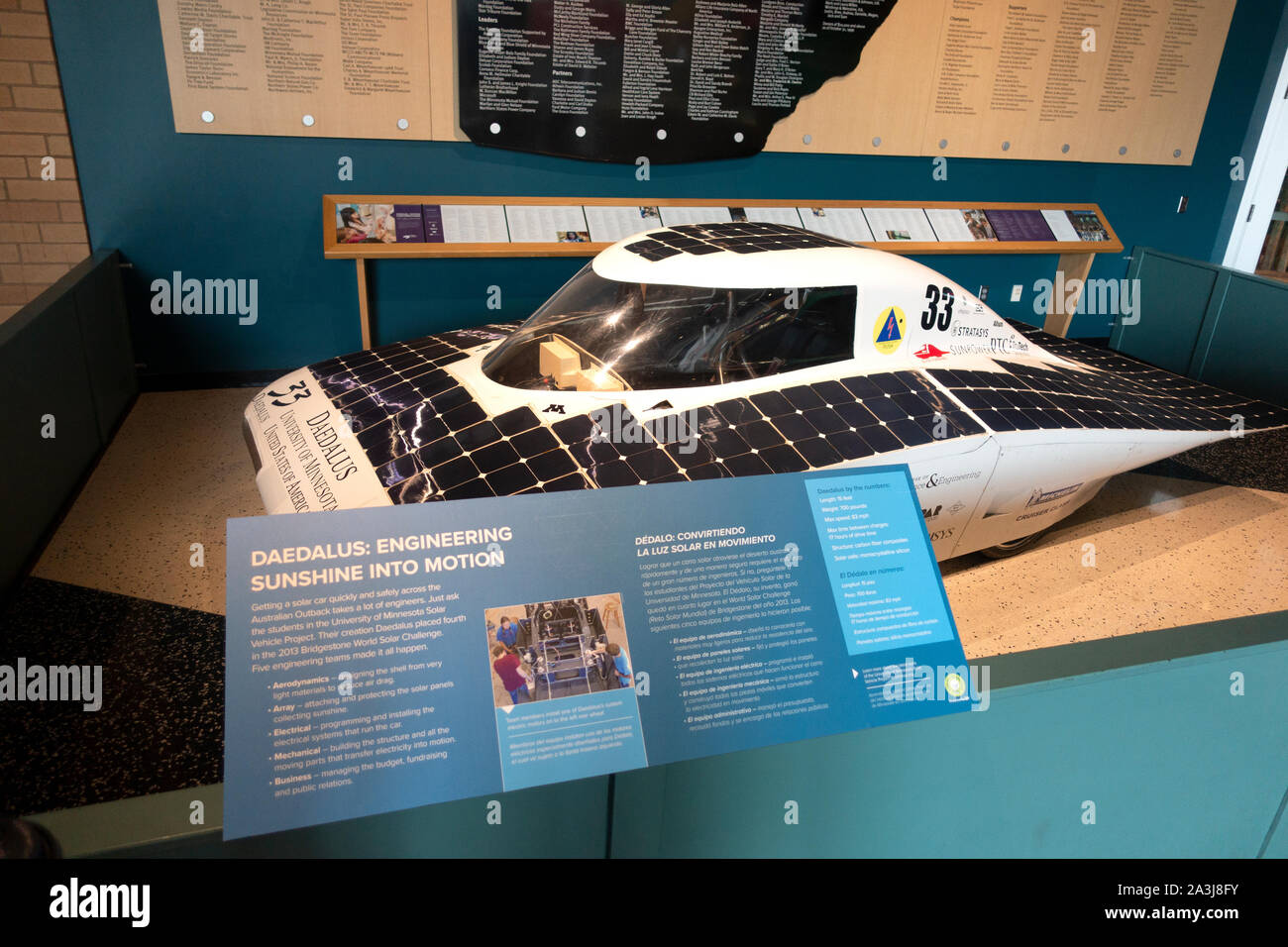 Solar powered car hi-res stock photography and images - Alamy