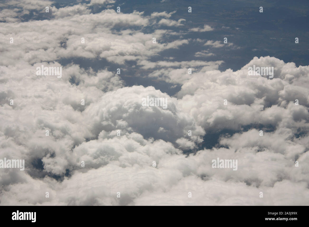 Floating forms in space hi-res stock photography and images - Alamy