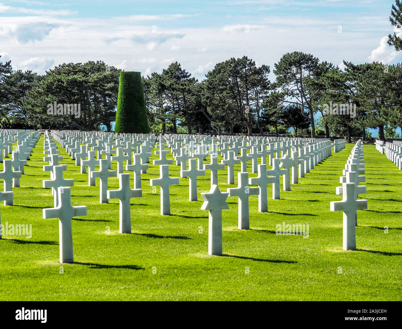 Normandy American Cemetery High Resolution Stock Photography and Images ...