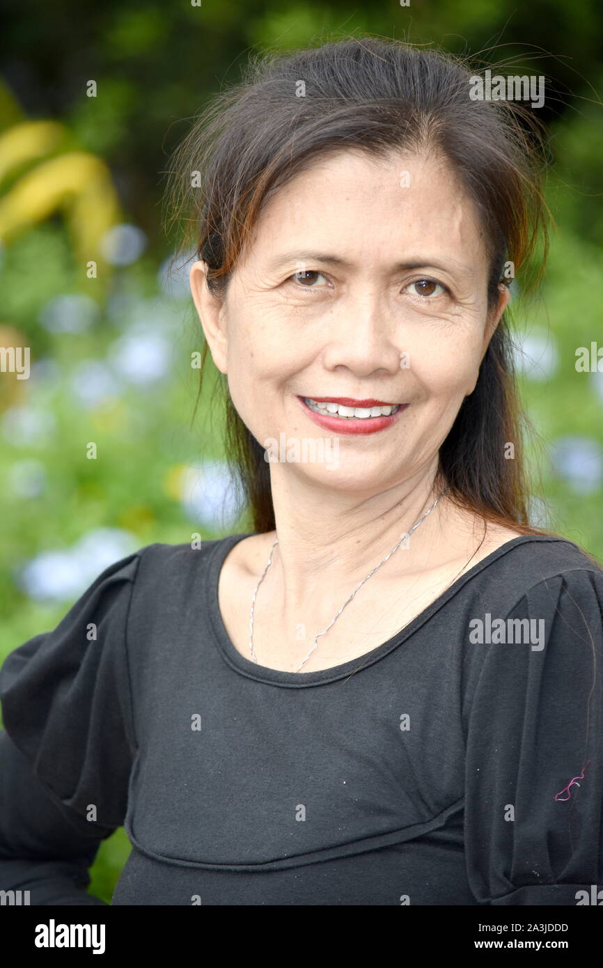 Asian grandma portrait hi-res stock photography and images - Alamy