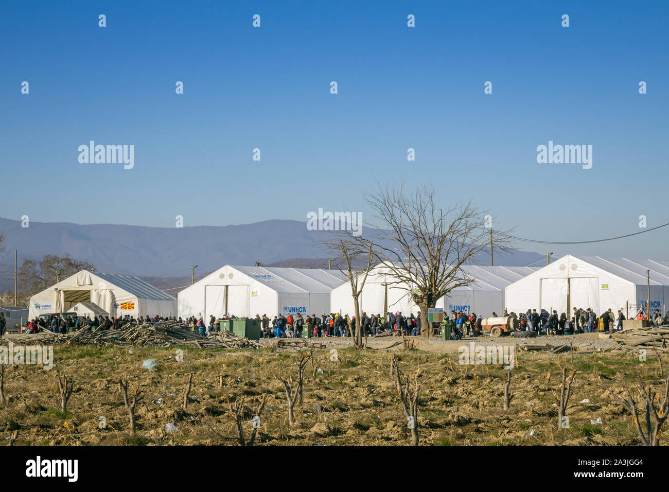 Unhcr camp hi-res stock photography and images - Alamy