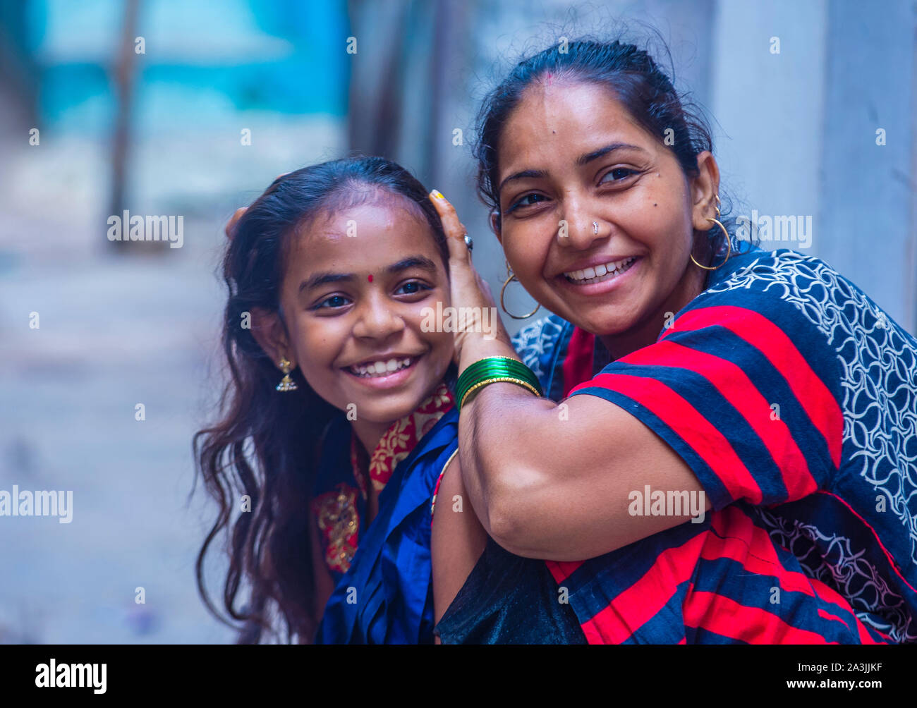 Indian women in Dharavi Mumbai , India Stock Photo - Alamy