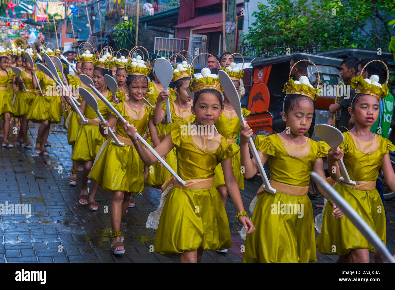 Mojiganga giant puppets hi-res stock photography and images - Alamy