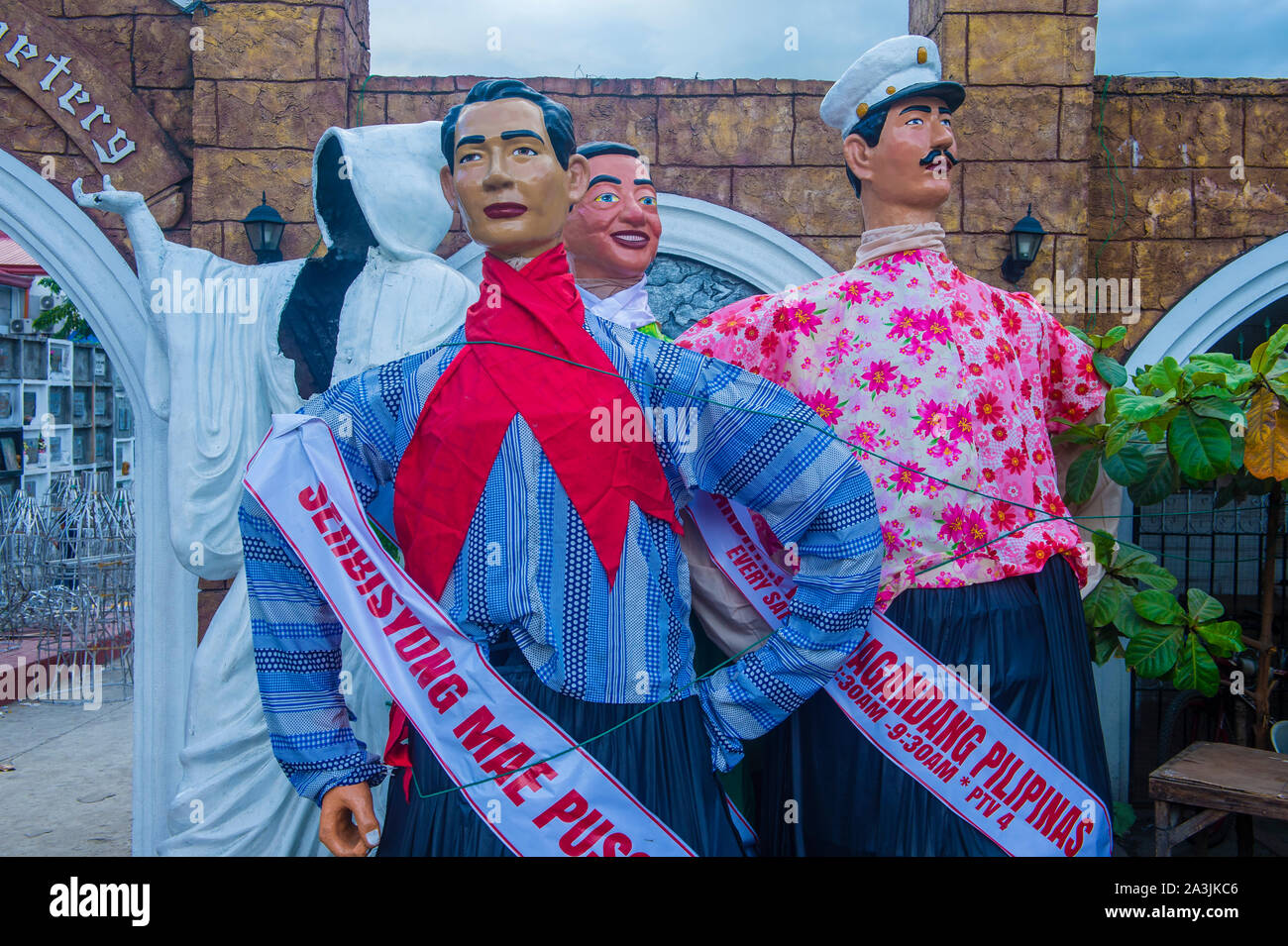 Higantes in the Higantes festival in Angono Philippines Stock Photo - Alamy