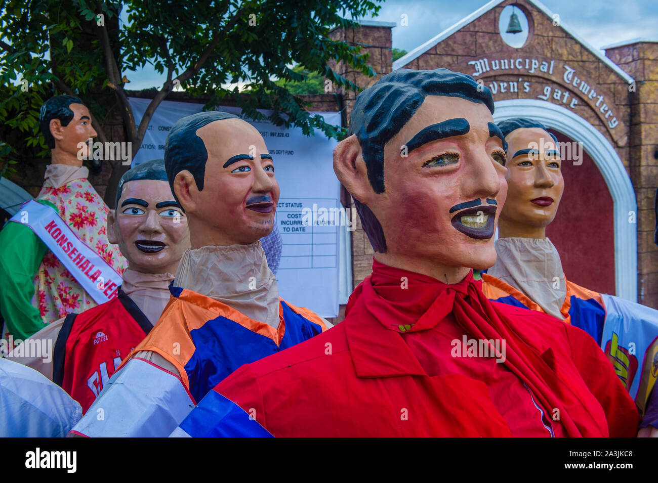Higantes in the Higantes festival in Angono Philippines Stock Photo - Alamy
