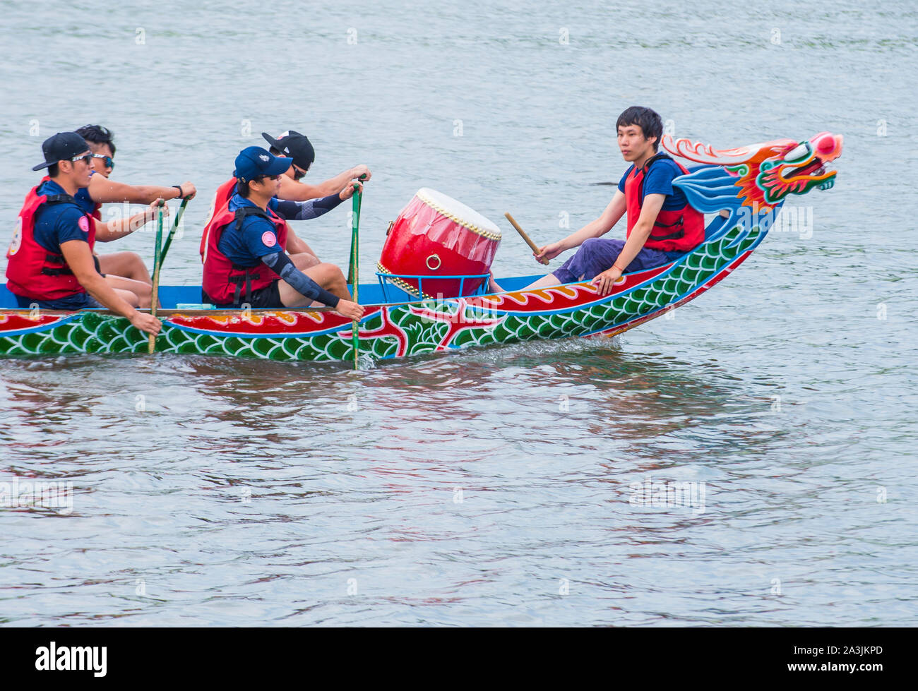 Dragonboat team racing during the 2019 Taipei Dragon Boat festival in ...