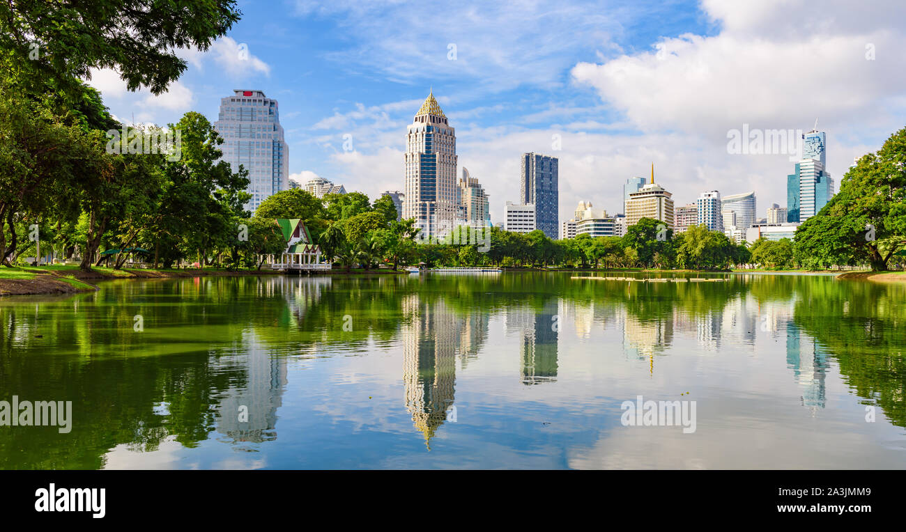 Bangkok, Thailand - 18 October 2017: Early morning panorama reflection ...