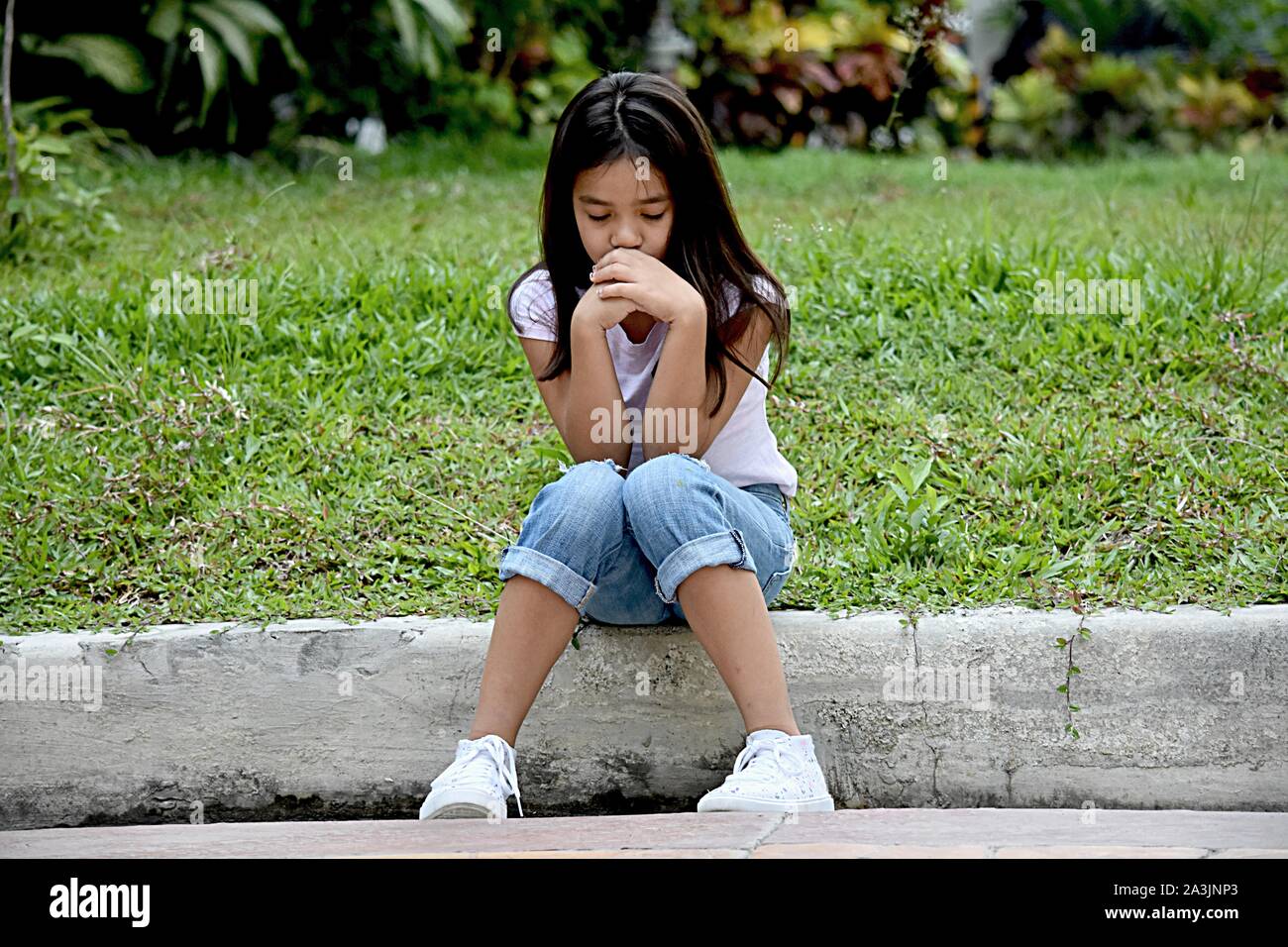 Unhappy children hi-res stock photography and images - Alamy