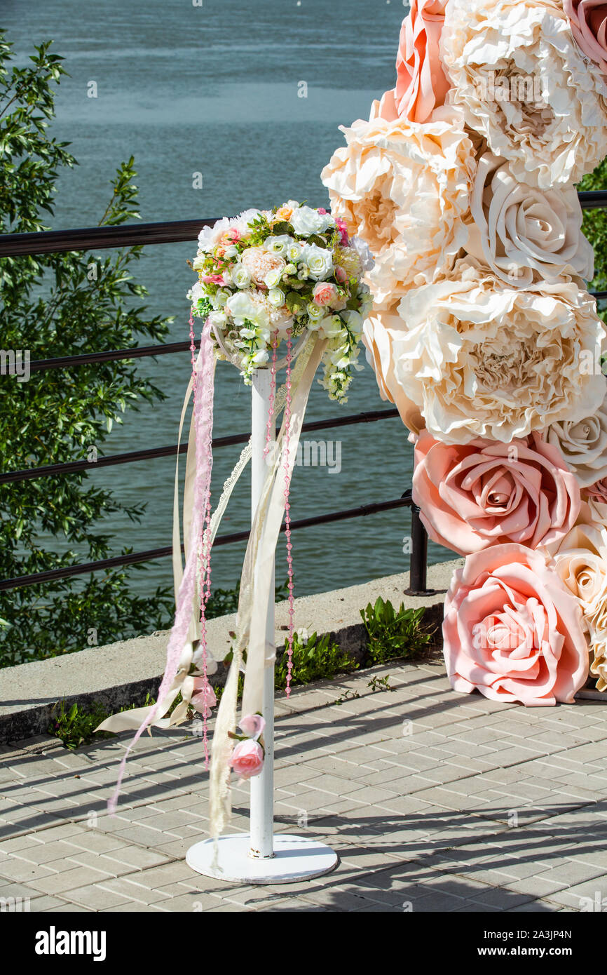 Decorative wedding arch ribbons hi-res stock photography and images - Alamy