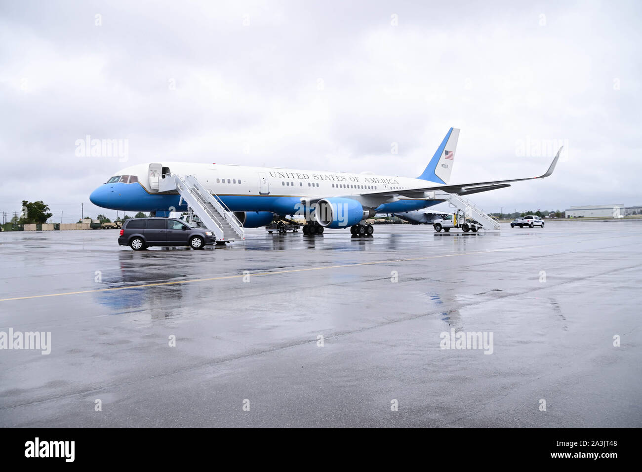 118th wing hi-res stock photography and images - Alamy