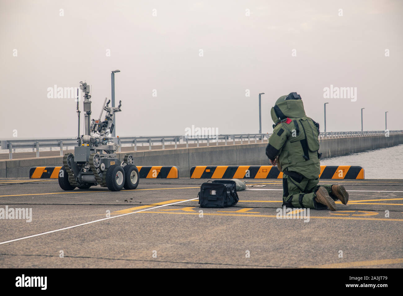 U.S. Marines with Explosive Ordnance Disposal (EOD) conduct improvised ...