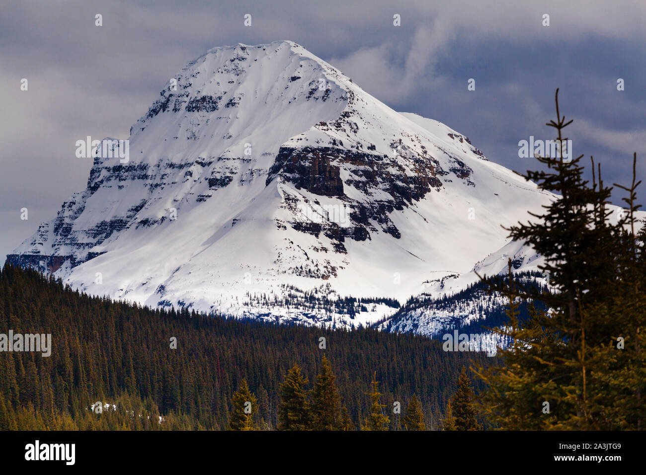 Banff National Park, mountain scenery, Alberta, Canada Stock Photo - Alamy