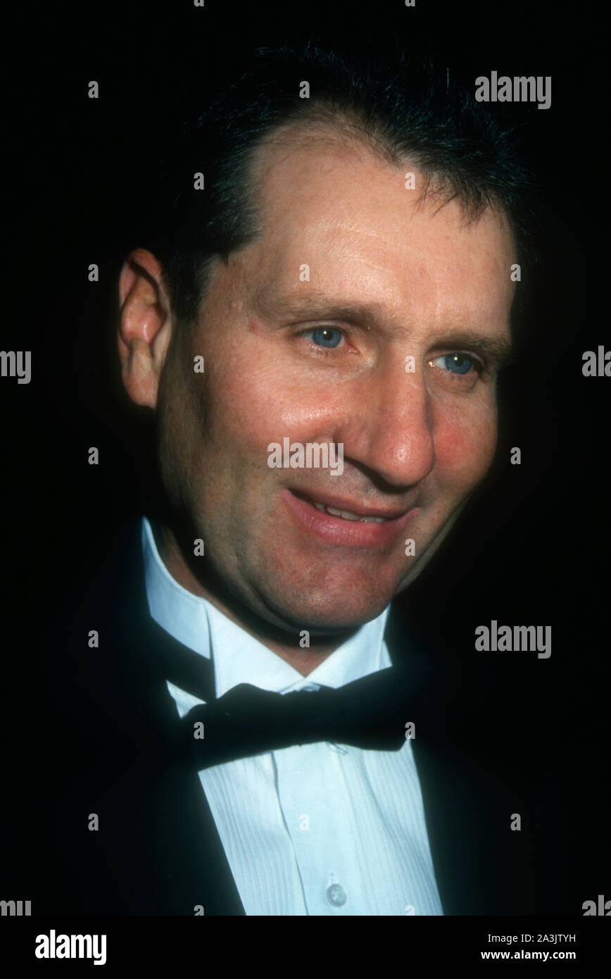 Kelly bundy married with children hi-res stock photography and images ...