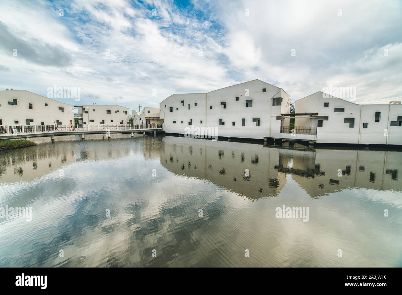 white houses reflection in water Stock Photo - Alamy