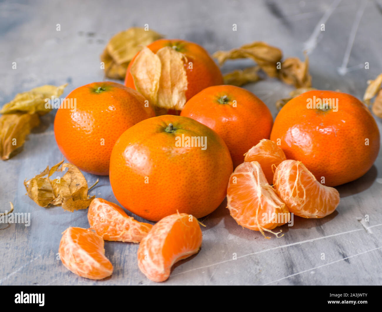 Tangerine wallpaper hi-res stock photography and images - Alamy