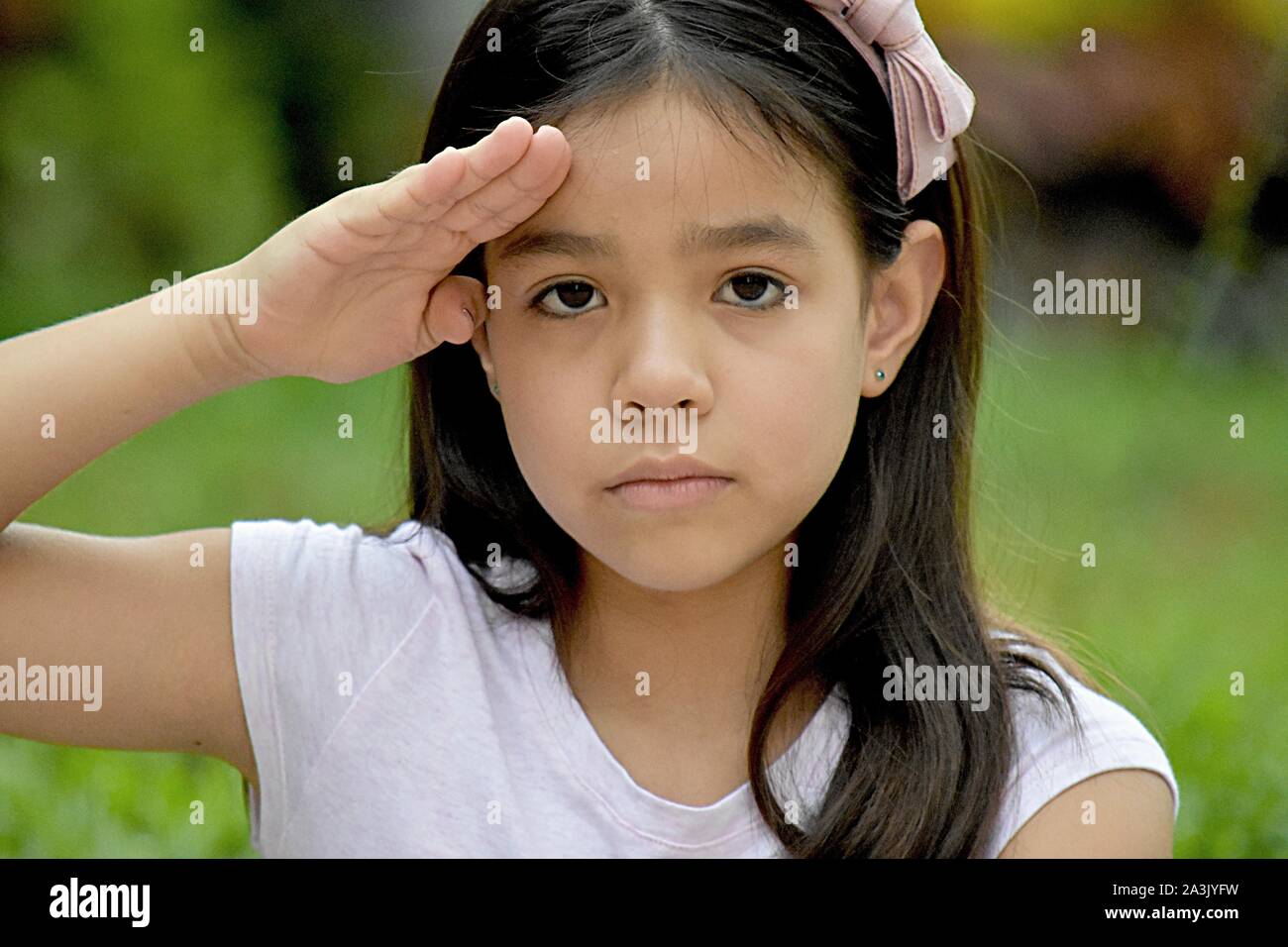 Kids saluting hi-res stock photography and images - Alamy