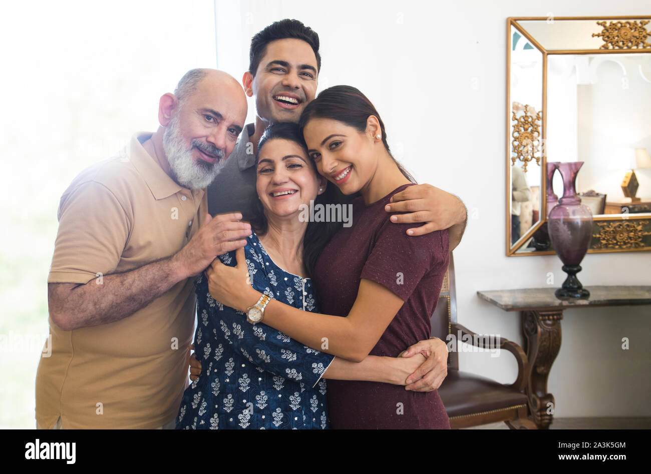 Standing close hi-res stock photography and images - Alamy