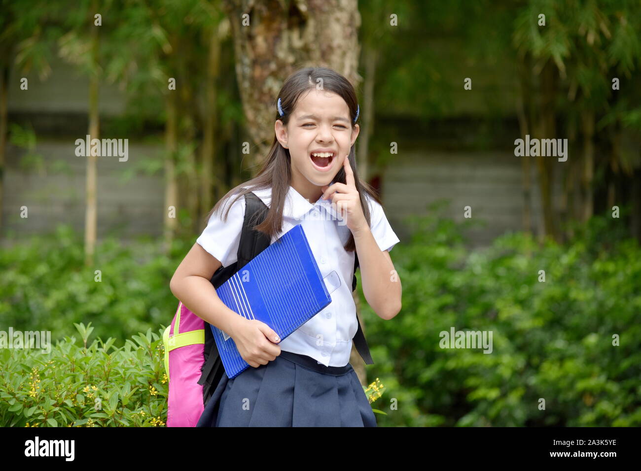 A School Girl With Toothache Stock Photo - Alamy