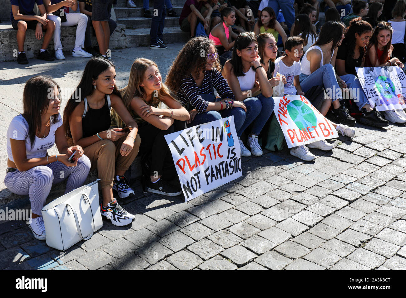 27/09/2019. Climate action week. Fridays for future. School strike for ...