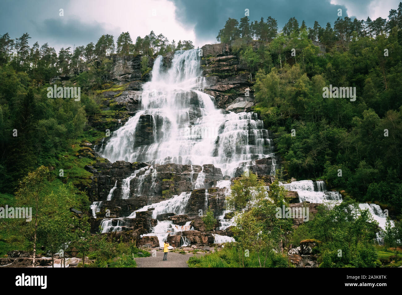 Tvindefossen waterfall voss norway hi-res stock photography and images ...