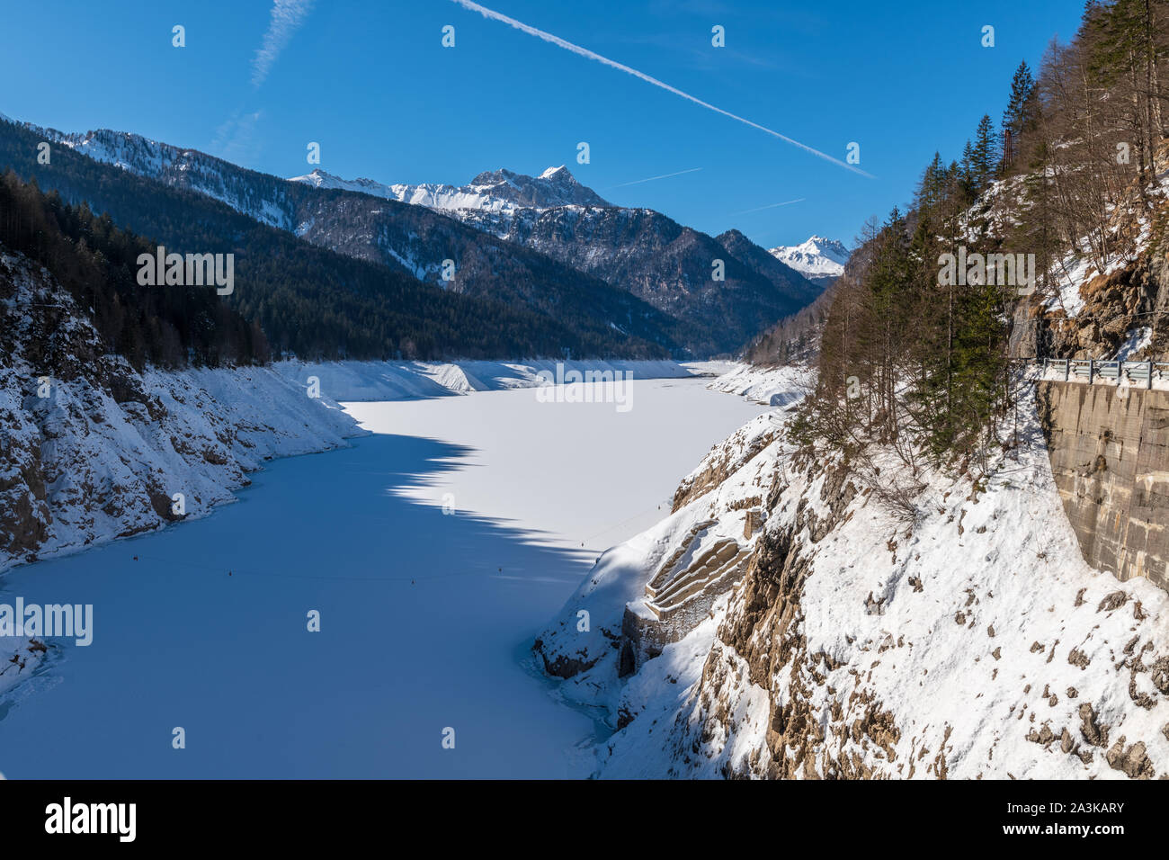 Winter on the Lake and on the dam of Sauris. Italy Stock Photo - Alamy