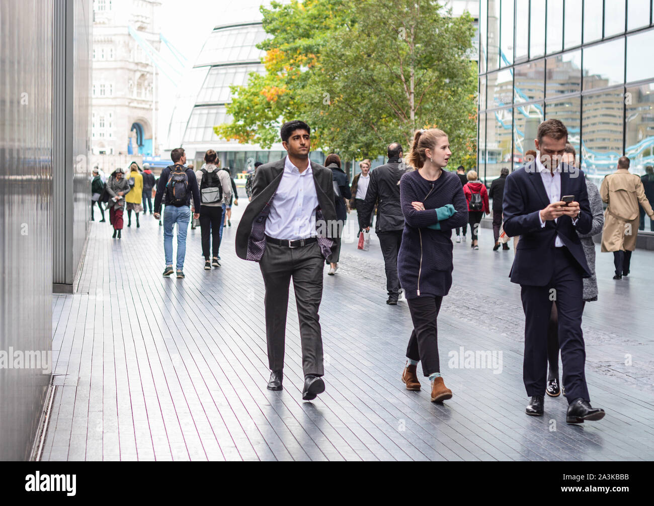 Business people london hi-res stock photography and images - Alamy