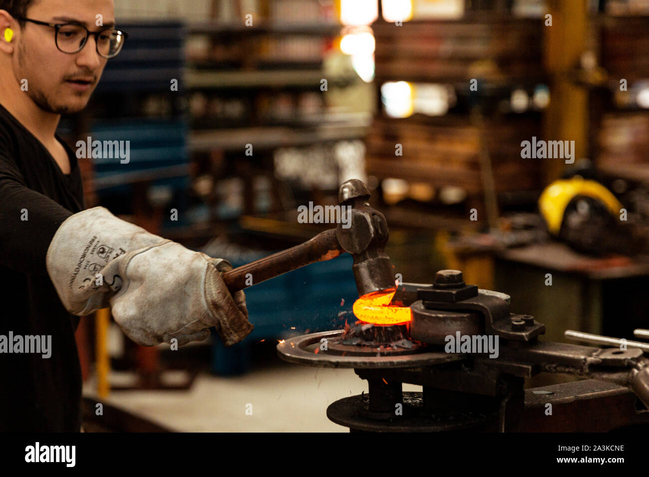 Steel forgery process hi-res stock photography and images - Alamy