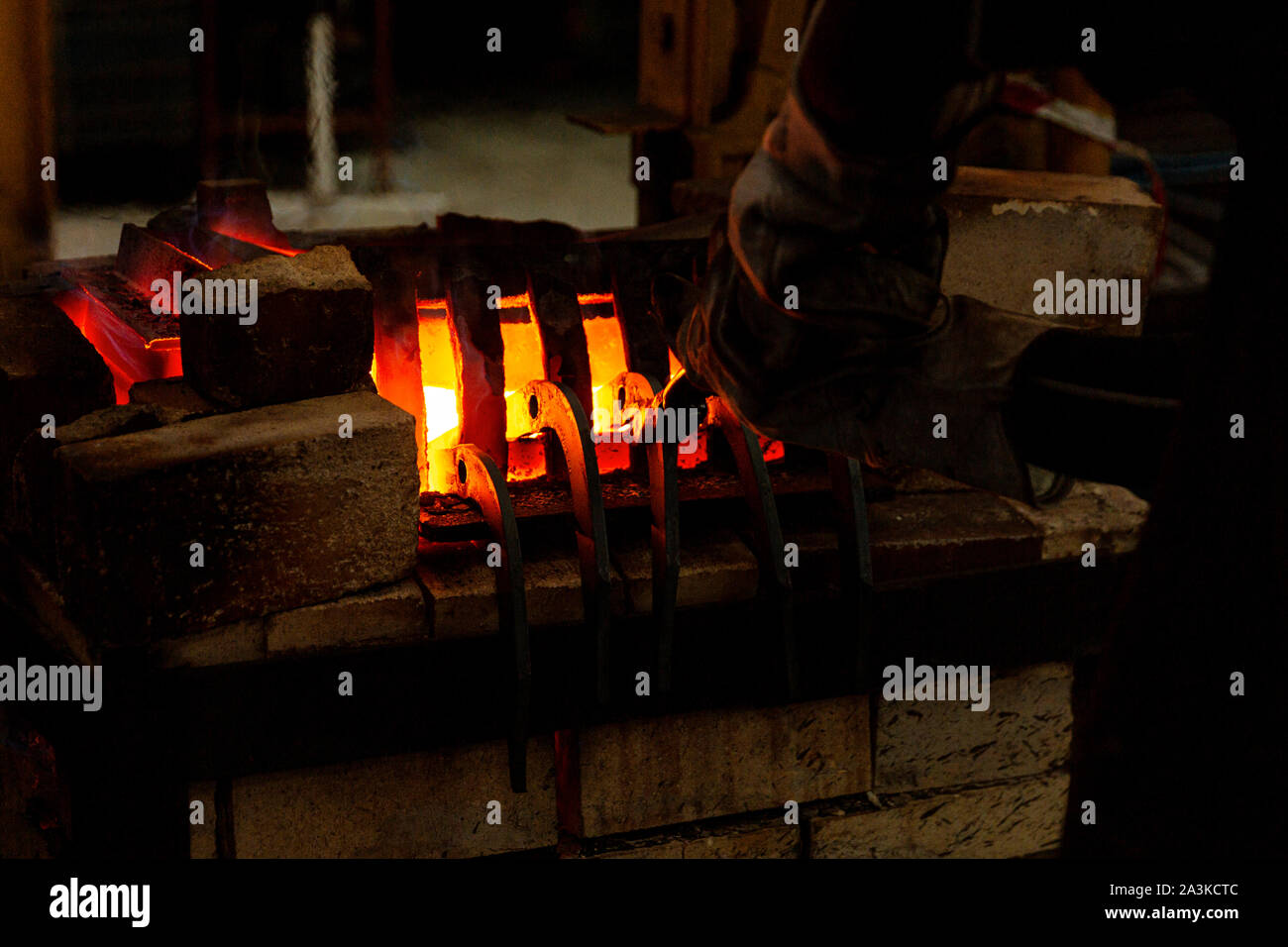 Molten steel rods hi-res stock photography and images - Alamy