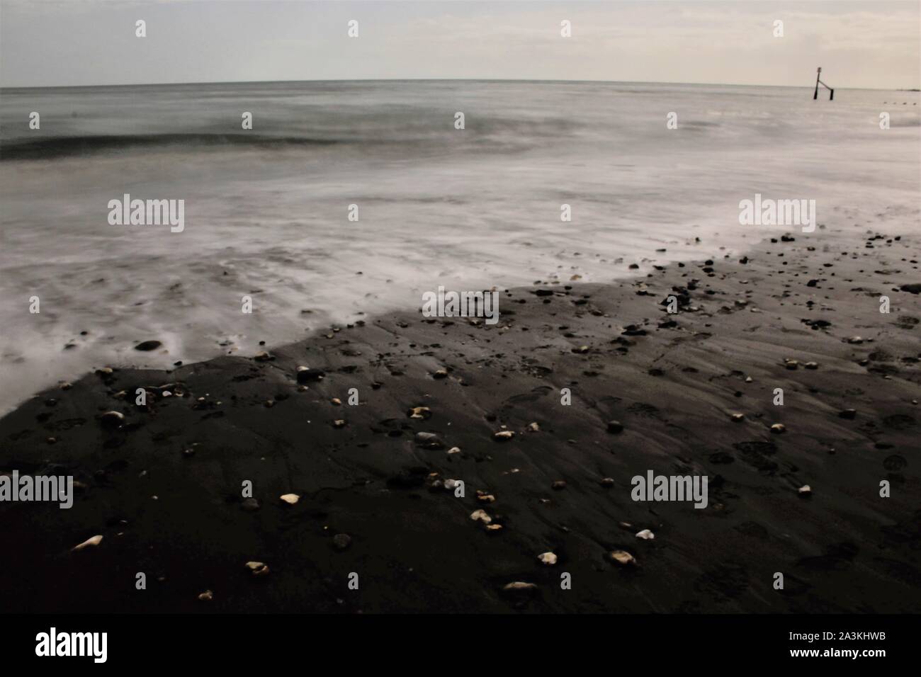 Incoming effect hi-res stock photography and images - Alamy