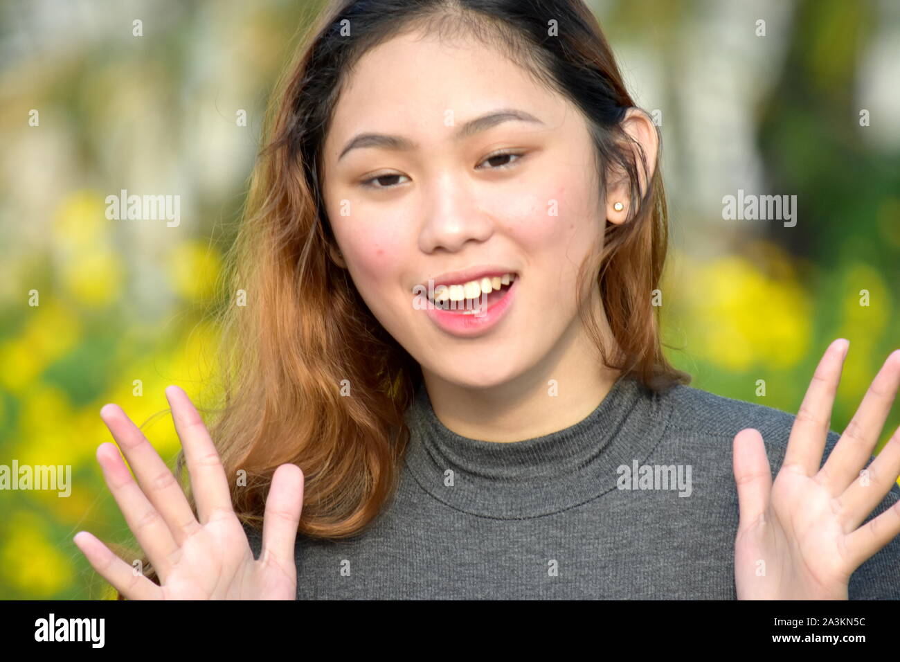 Friendly filipino woman hi-res stock photography and images - Alamy