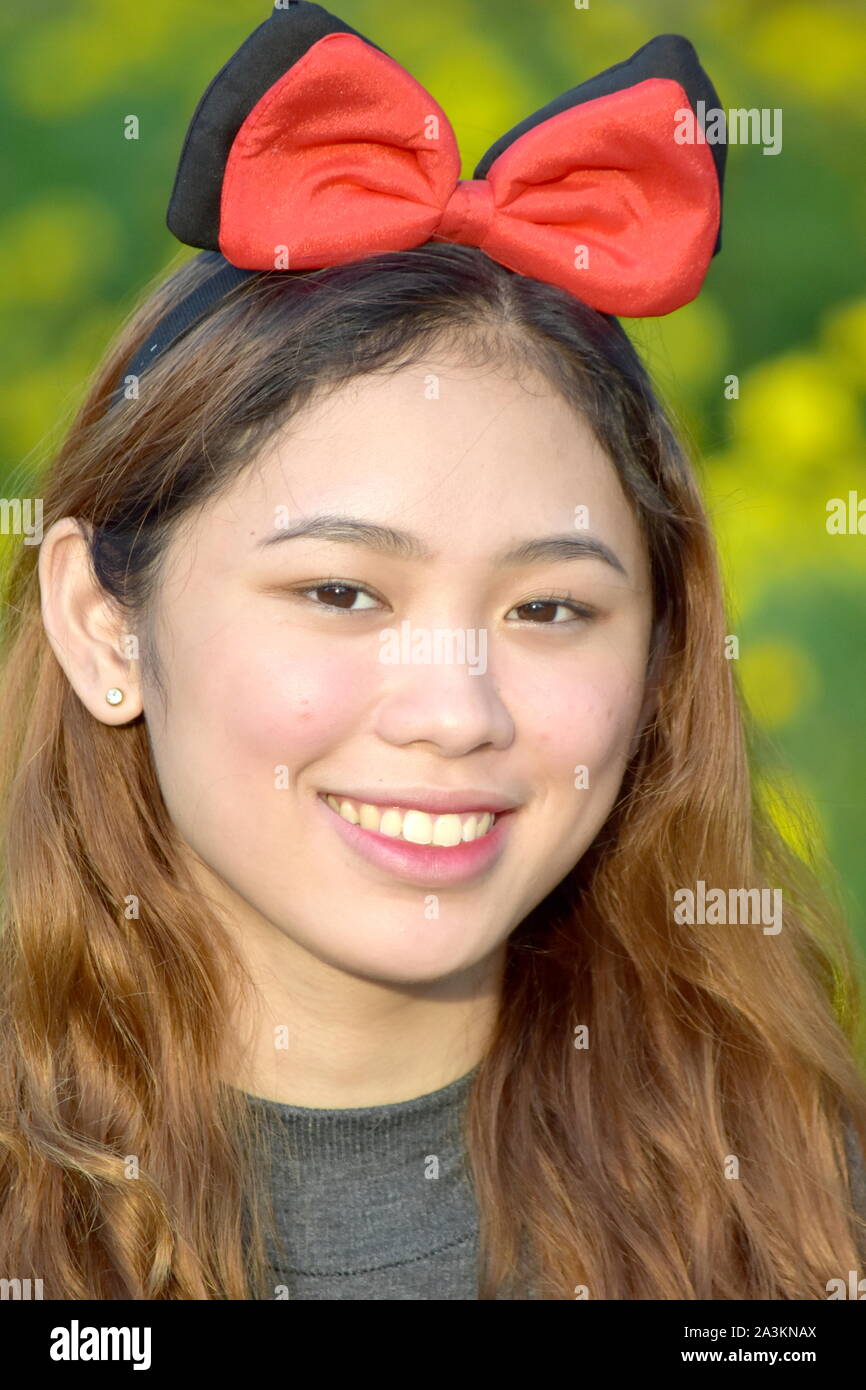 Filipina women hi-res stock photography and images - Alamy