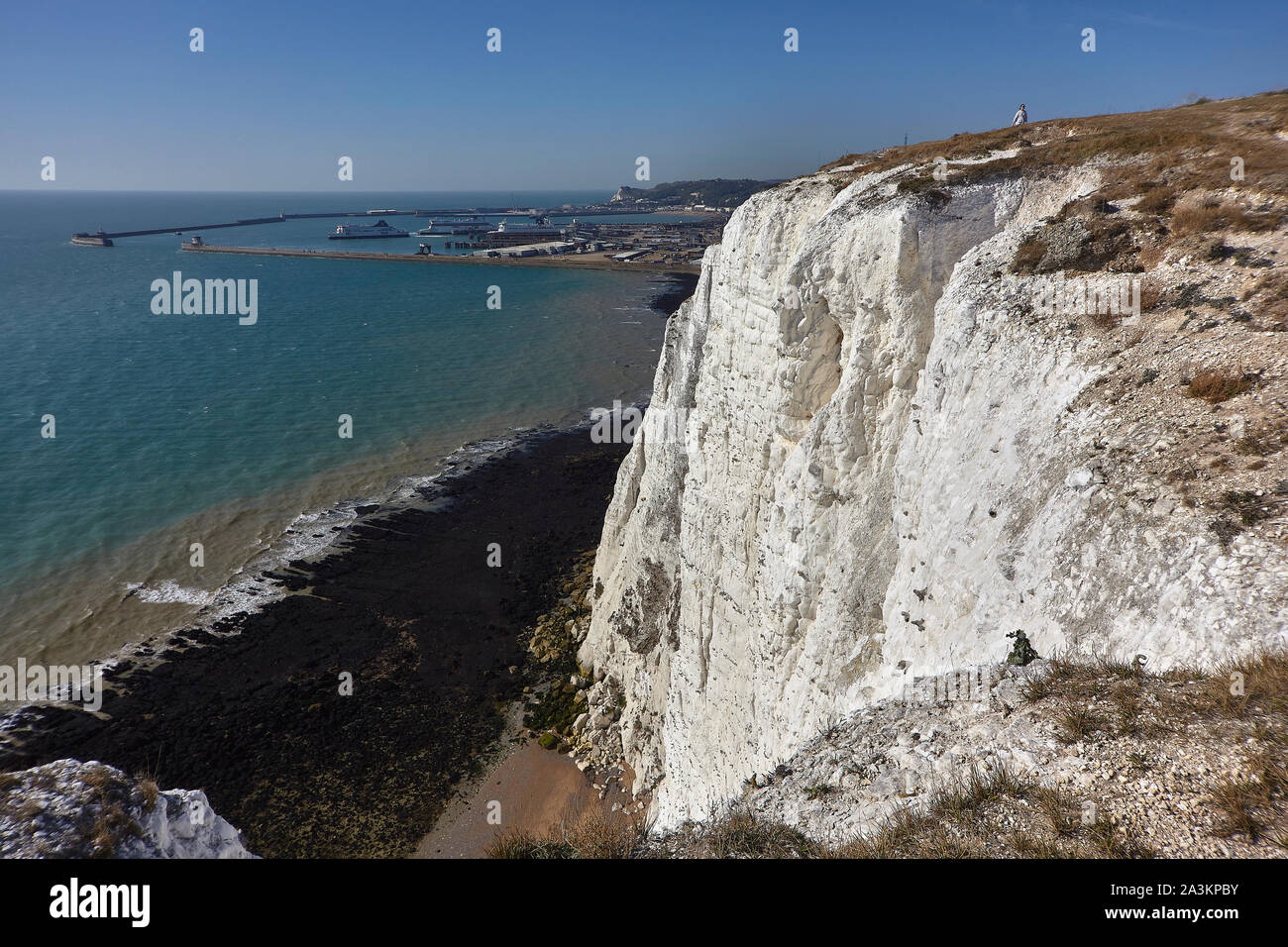 The White Cliffs of Dover, part of the North Downs formation, is the ...