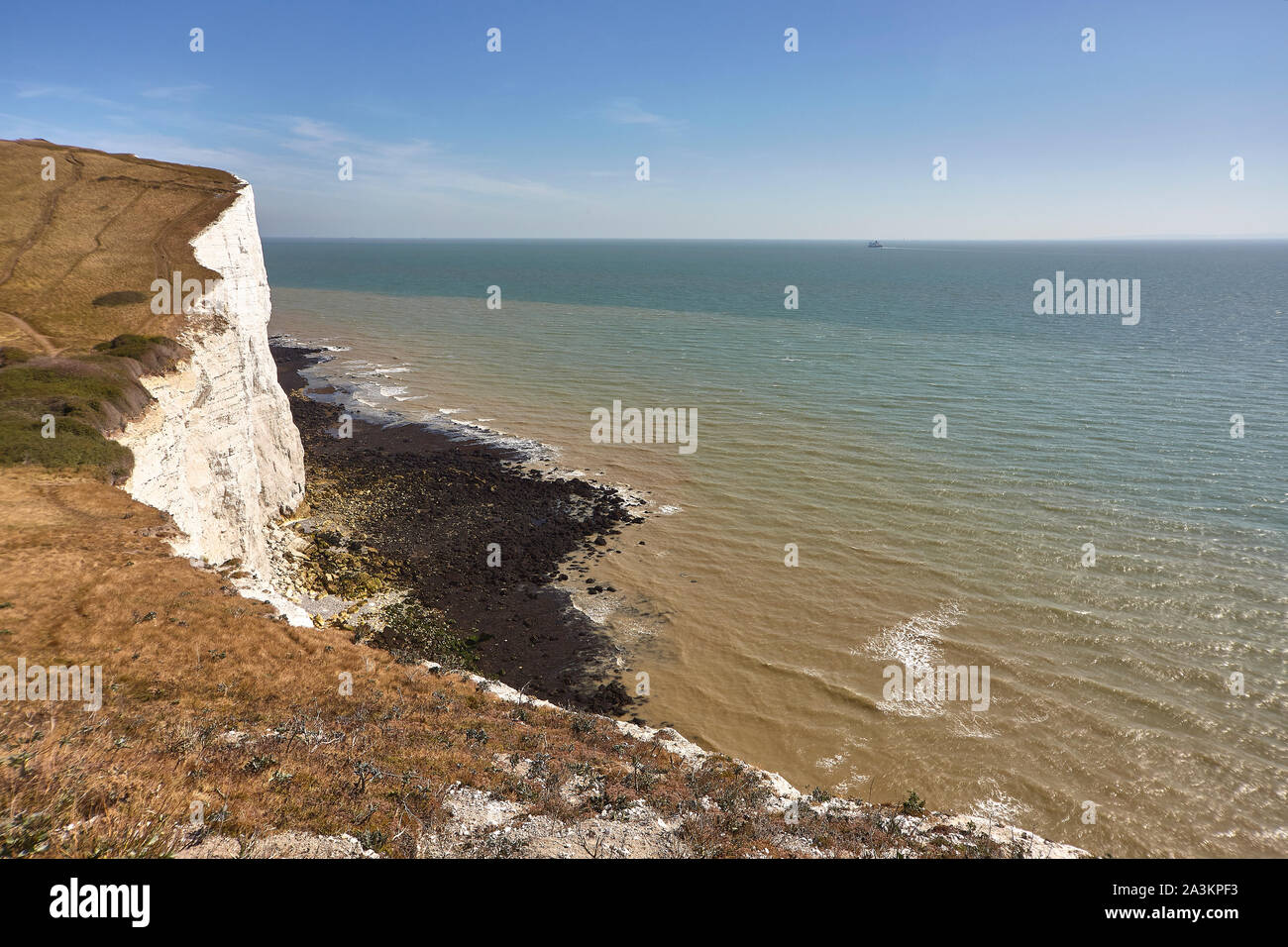 The White Cliffs of Dover, part of the North Downs formation, is the ...