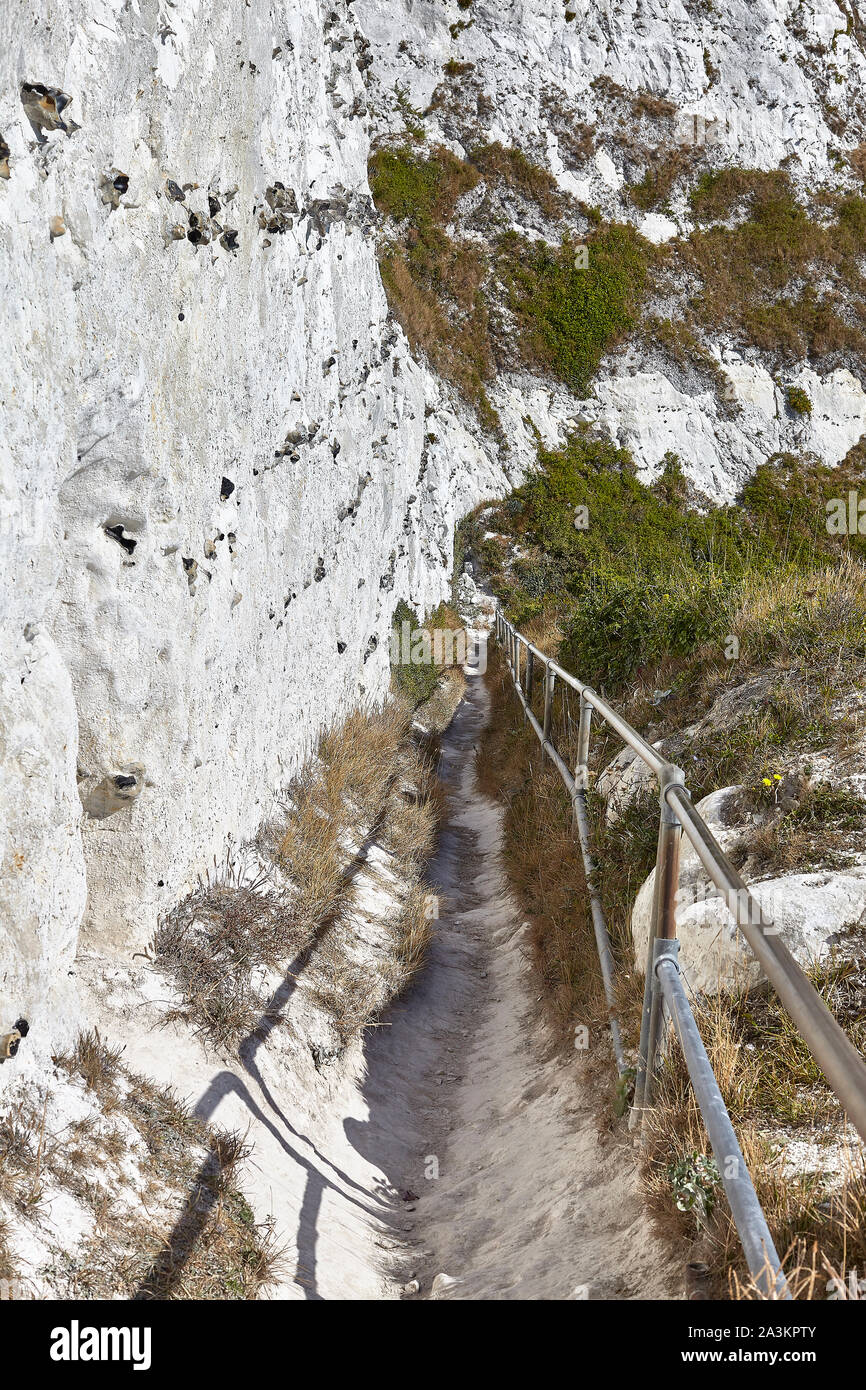 The White Cliffs of Dover, part of the North Downs formation, is the ...