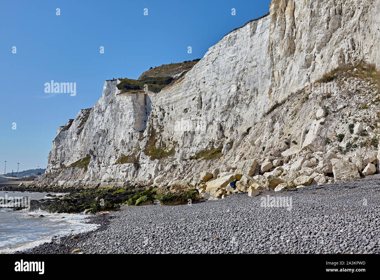 The White Cliffs of Dover, part of the North Downs formation, is the ...