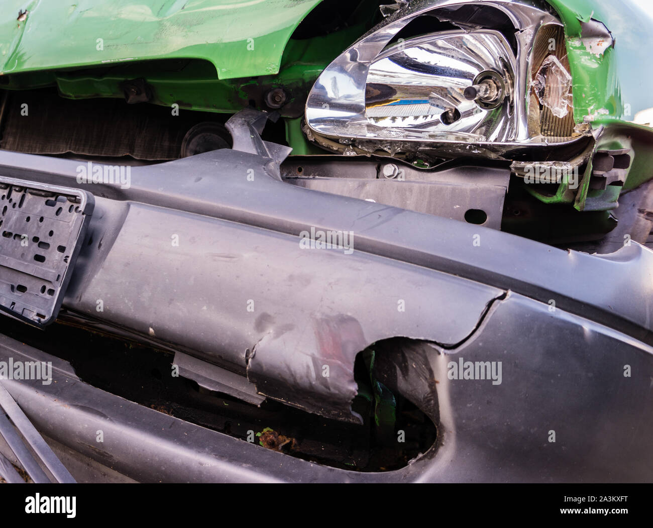 crashed car front Stock Photo - Alamy