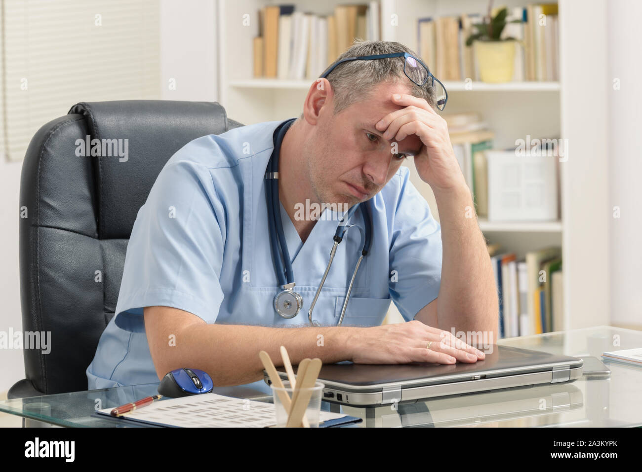 Medicine overworked hi-res stock photography and images - Alamy