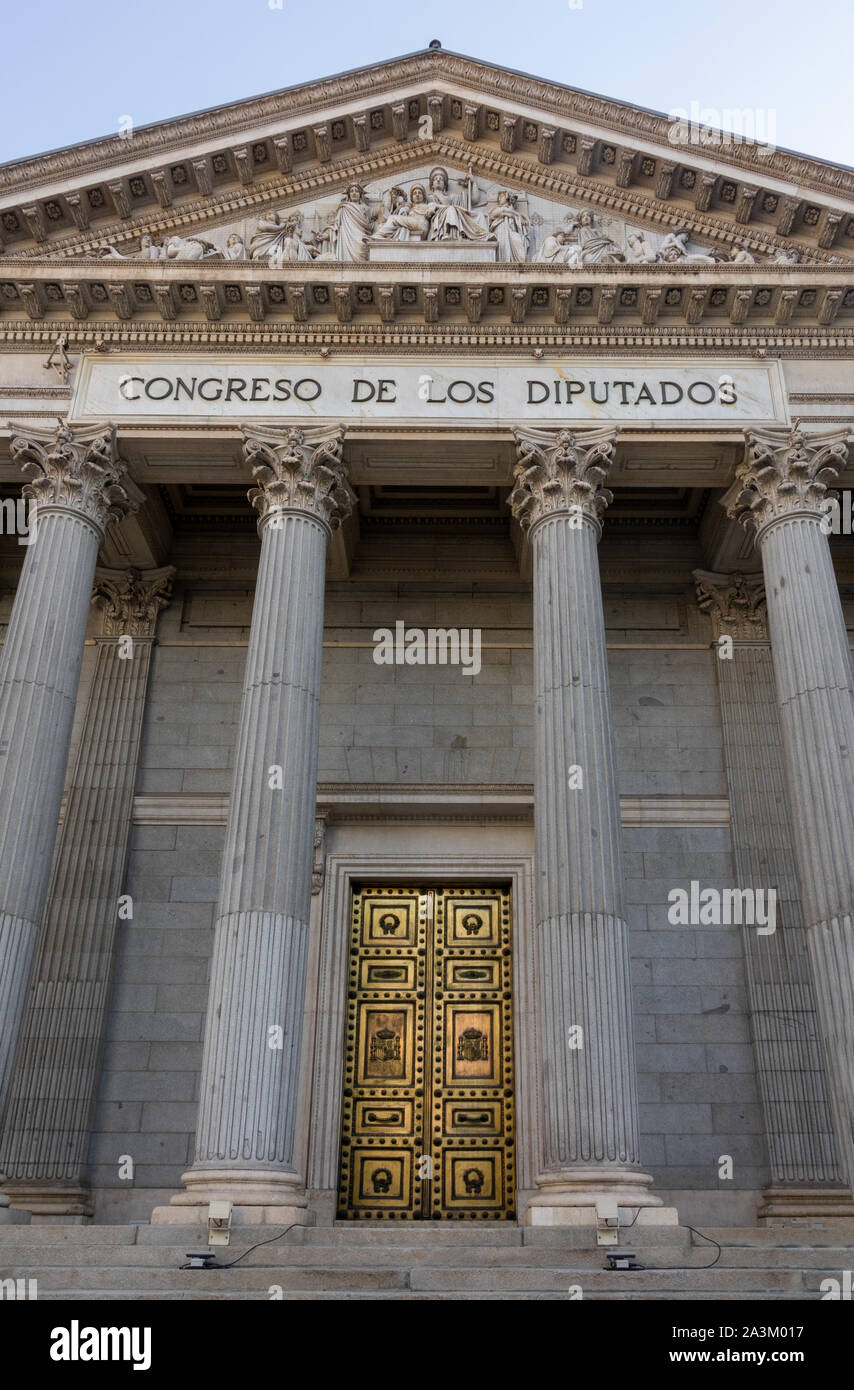 Cortes generales hi-res stock photography and images - Alamy