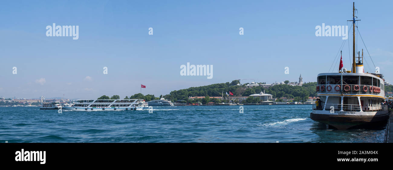 Istanbul, Turkey: skyline of the city with main attractions Topkapi ...