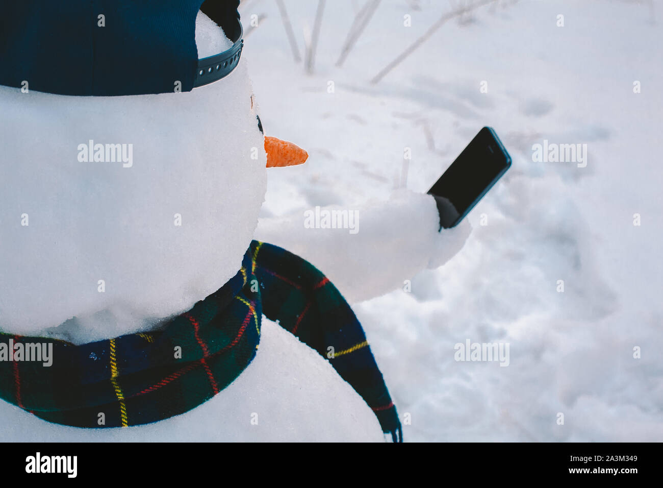 Real snowman hi-res stock photography and images - Alamy