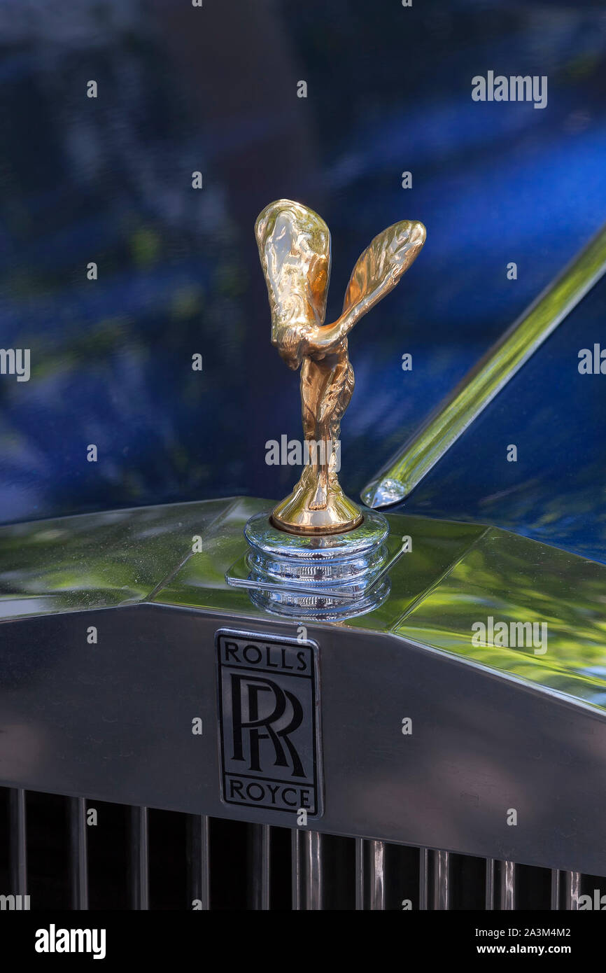 Emily, radiator mascot, Rolls Royce Stock Photo - Alamy